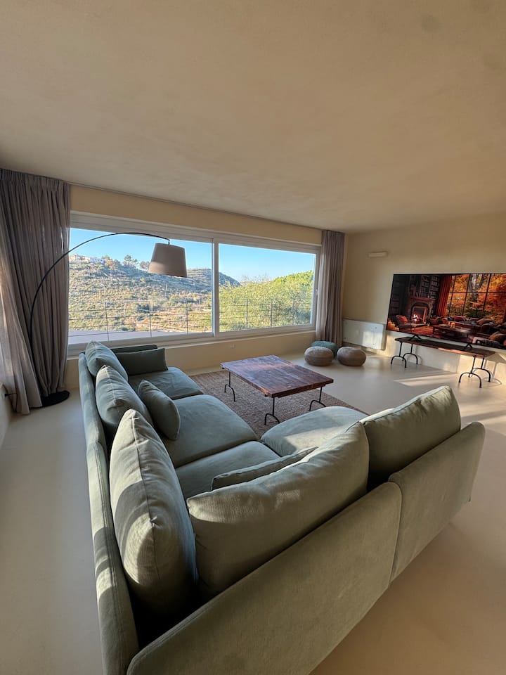 Elegante Appartamento In Villa - Avola