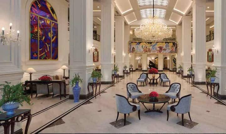 Luxury Serviced Apartment Near Medanta Medicity - Gurugram