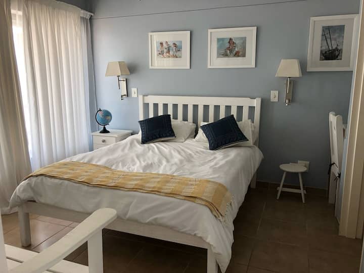 Ocean View Apartment -