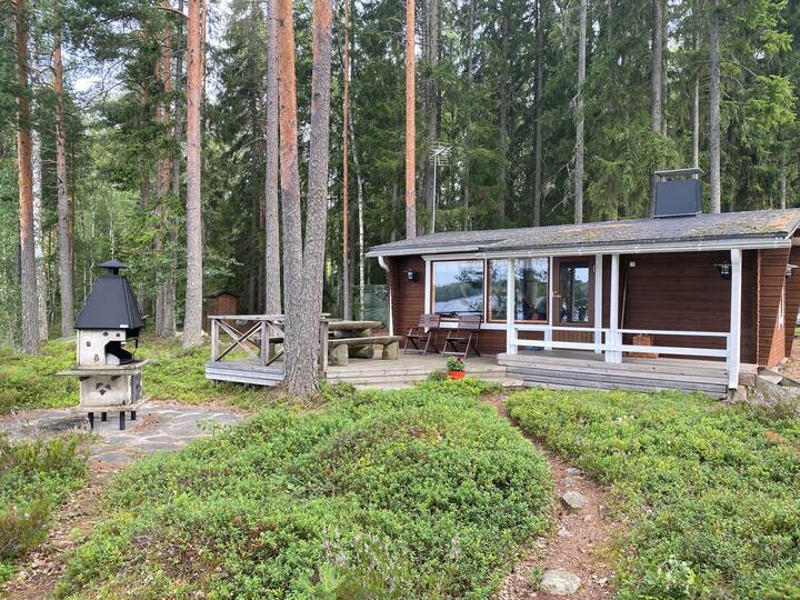Ihana Mökki Järvenrannalla - Akaa