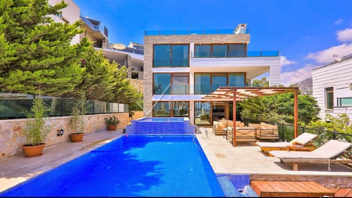 Kalkan Deniz ÖZel Havuzlu Villa - Kalkan