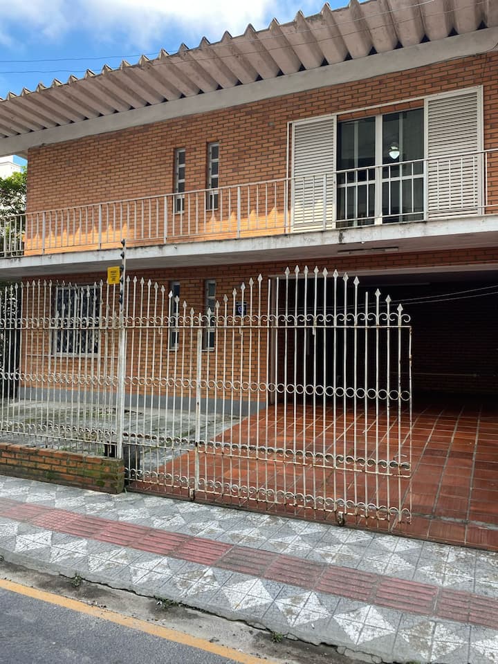 Casarão Dá Praia - Balneário Camboriú