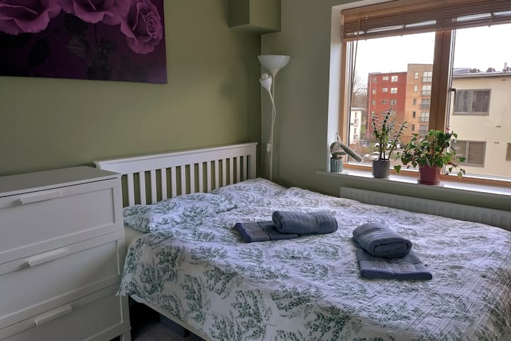 25 Min From Central London, In A Quiet Location ! - Stevenage