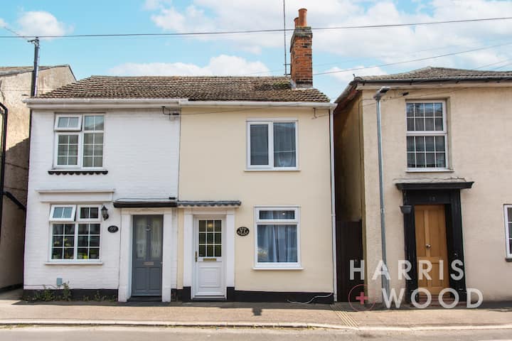 Saltmarsh Cottage - West Mersea