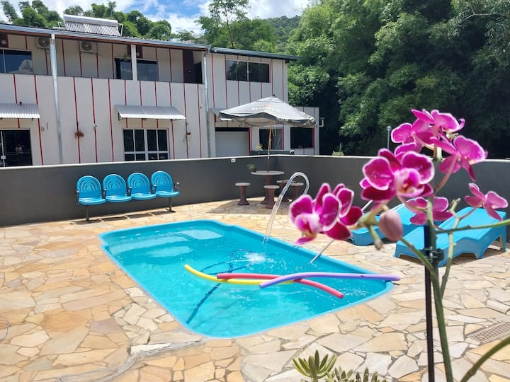 Quarto Em Pousada Com Piscina - Socorro - Socorro