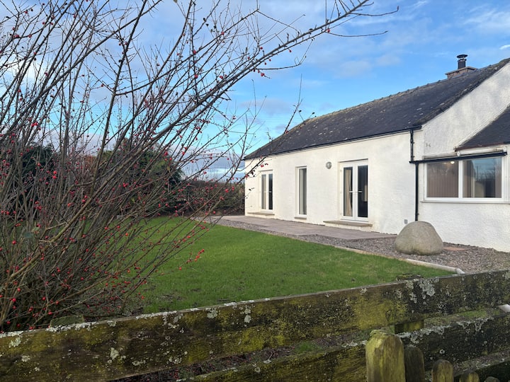 Mains Of Greenlaw Cottage - Ayrshire
