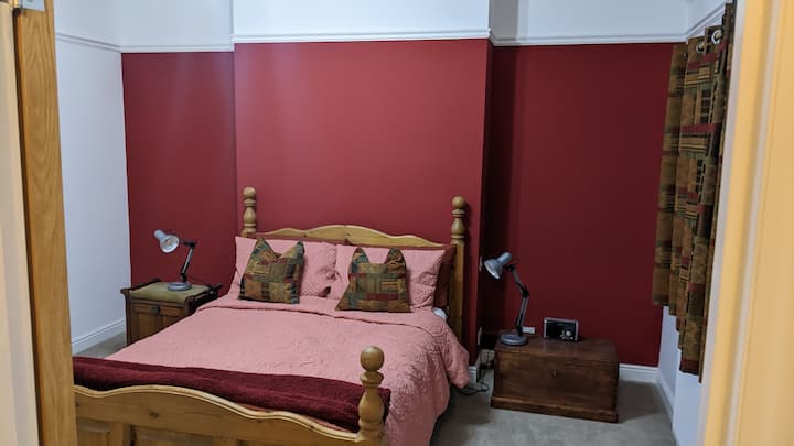 Prestbury Airbnb - Cheltenham