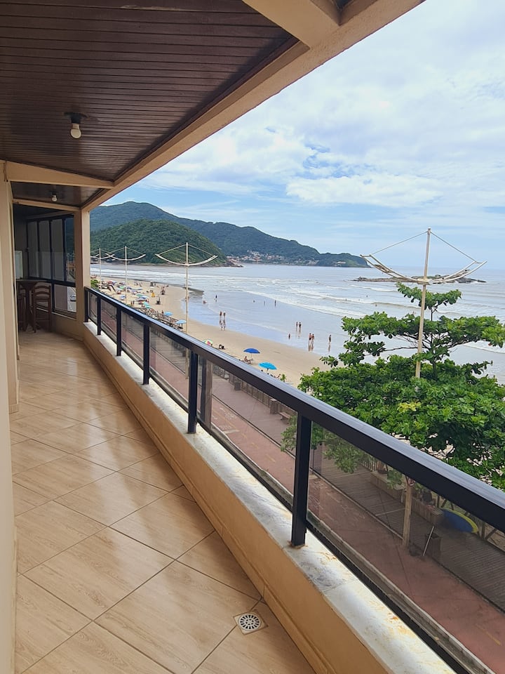 Apartamento Pé Na Areia E A 10 Min Do Beto Carrero - Navegantes