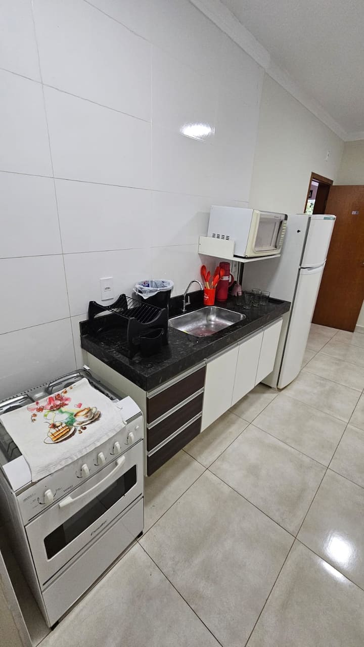 Apto Com 3 Quartos 2 Banheiros Com Churrasqueira - Americana