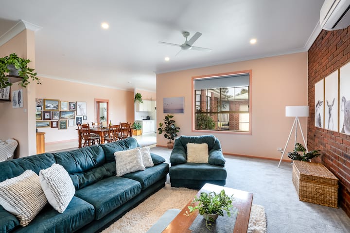 Family Beach House Near Barwon River & Beaches - Ocean Grove