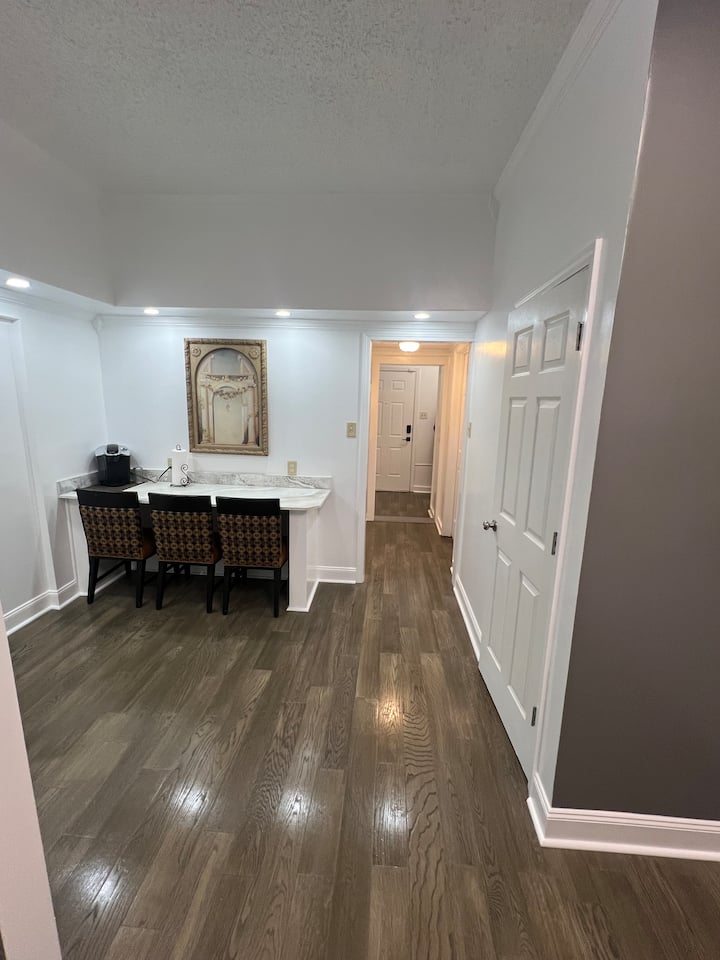 Sleeps8/designer Shower/central Area Airbnb - Alexandria, LA