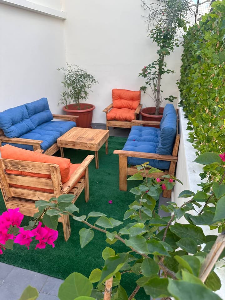 24/7 Power & Wifi — Gorgeous Mar Mikhael Escape - Beirut