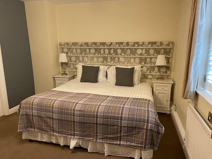 Accessible Double Room | Oyo New Inn Hotel - Settle