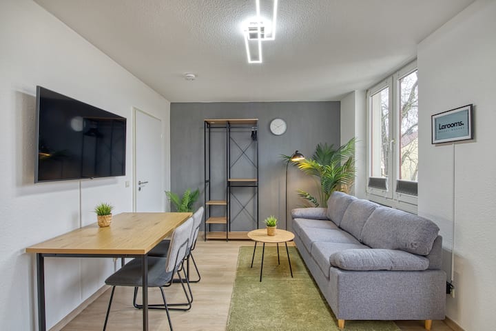 Larooms - Whiterock 2, Perf. Lage, Tolle Anbindung - Merseburg