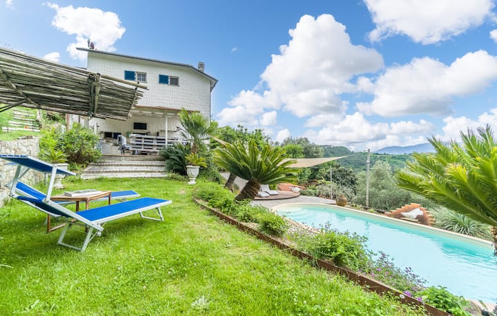 Villa La Pescosa, Terre Marine - La Spezia