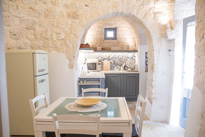 Trulli Ofride - By In Puglia Service - Locorotondo