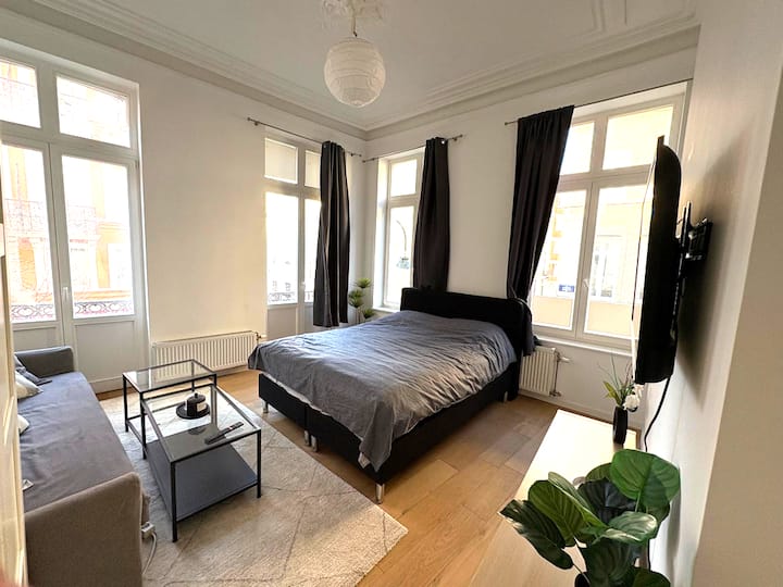 Charmant Studio En Plein Centre - Bruselas, Bélgica