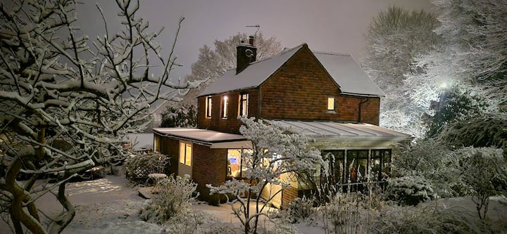 Quirky Unique Rural Artists Cottage By Battleabbey - Battle