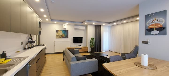 New Flat&large Living Space(2-2)near By Lara Beach - Antalya