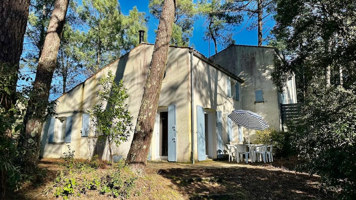 Maison 6 Personnes Sous Les Pins - Saujon