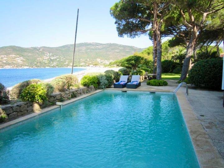 Villa Avec Accès à La Plage - Cargèse