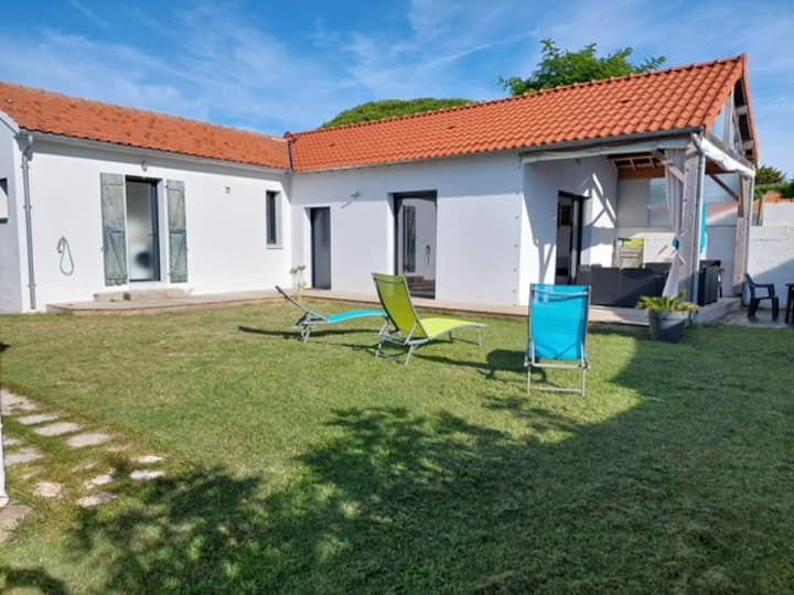 Maison + Dépendance 500m Plage 12p
6 Lits-3 Sdb - Vendée
