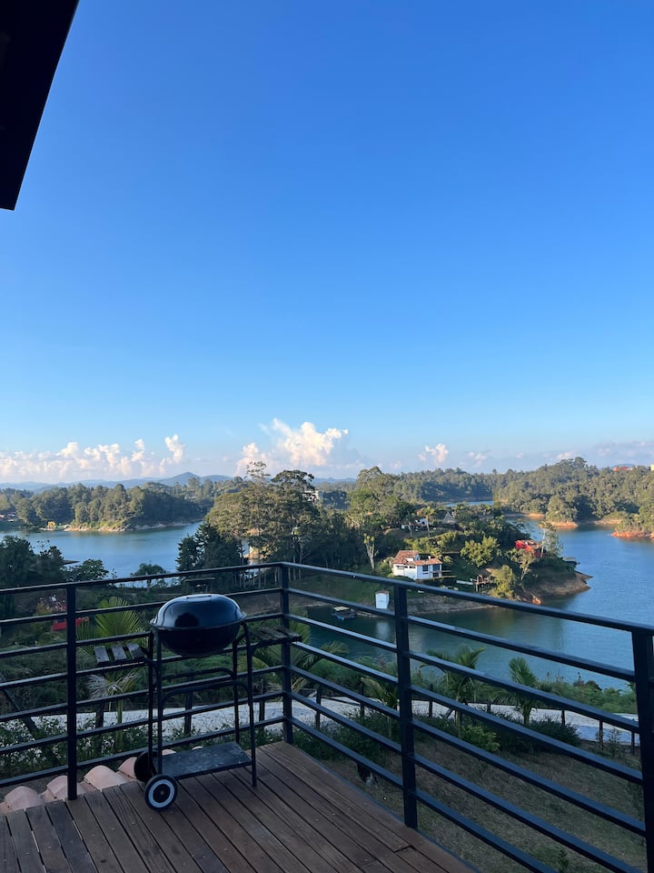 Hermosa Finca Con Vista Al Lago - Guatapé