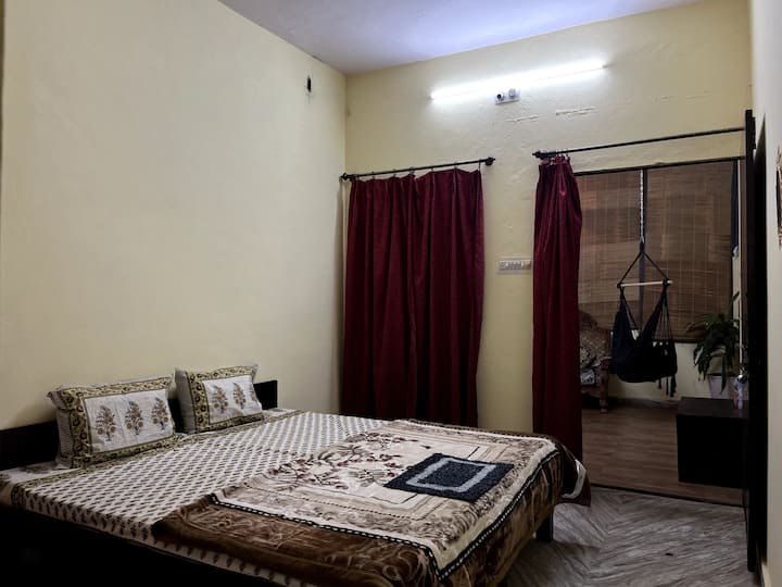 Peaceful Escape Near Lake - Udaipur