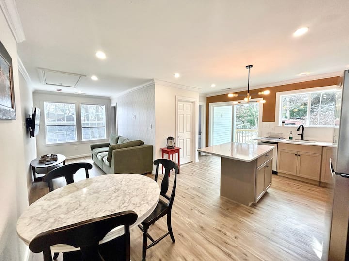 2 Bedroom Apartment In Sono! - New Canaan, CT