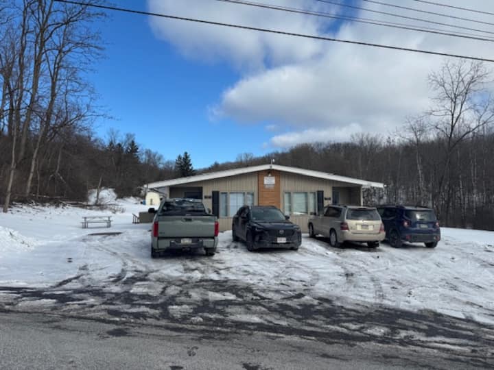 1/2 Duplex-bedroom,2 Bath - Altoona