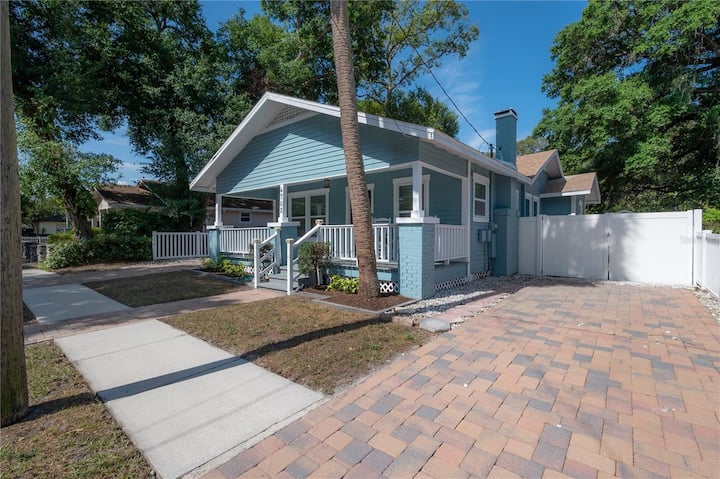 Charming Seminole Hts Craftsman Home (21-110 Days) - Tampa, FL