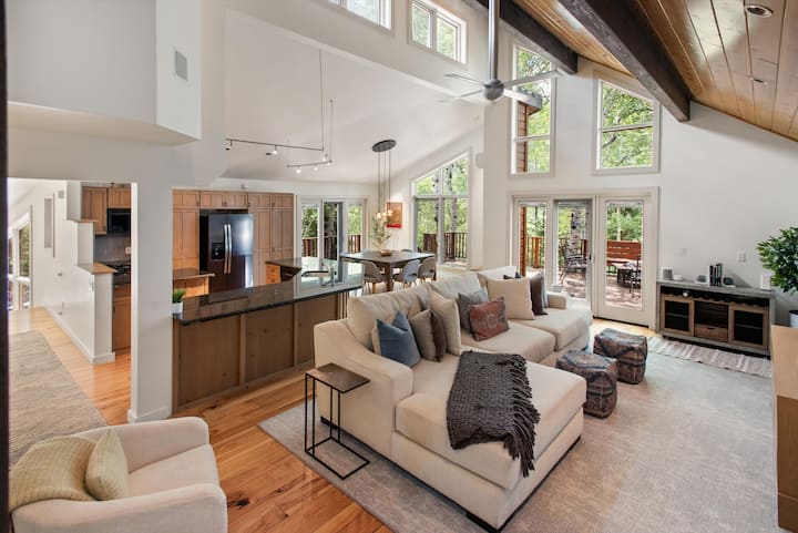 Aspen Mountain Hideaway - Aspen, CO