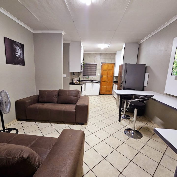Zuch At Pafuri-guest Apartment 1 - Polokwane