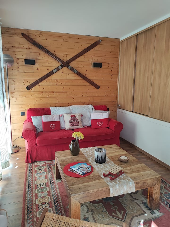 Appartement En Résidence Avec Vue - Estavar