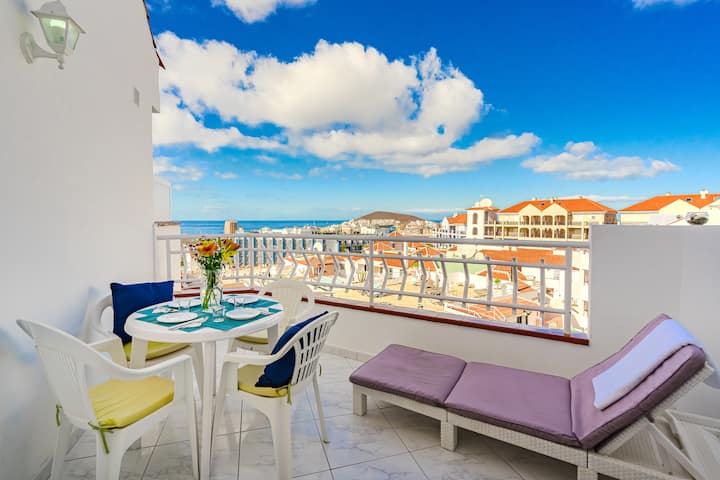 Diamantes Duplex Home & Heated Pool - Los Cristianos