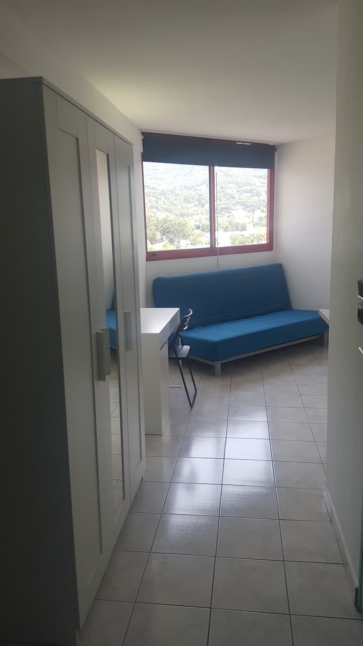 Loue Studio - La Valette-du-Var