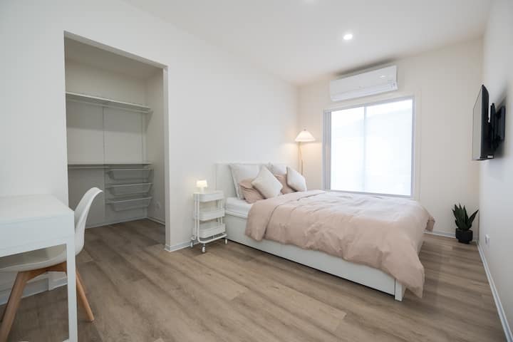 Ensuite Bedroom - Monash Retreat Near Gv Health - Shepparton