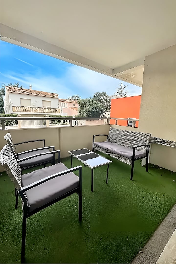 T3 Terrasse Et Box Proche Gare - Nîmes