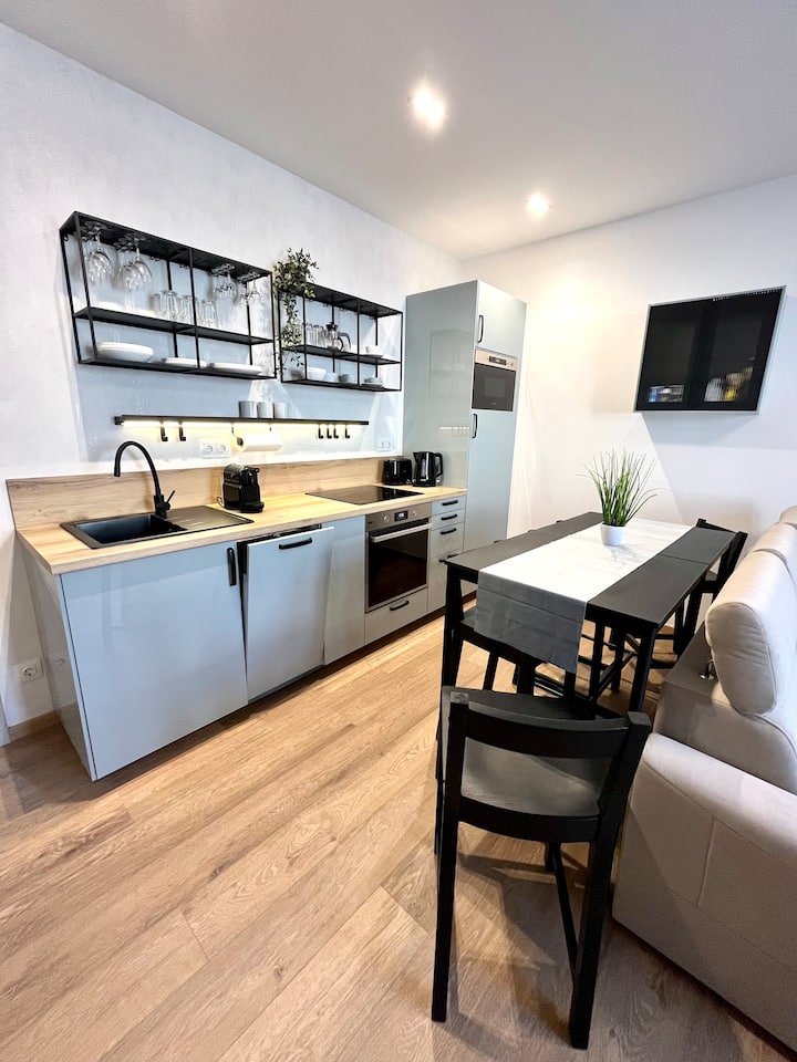 Falcon Apartman Tatabanya - Tatabánya