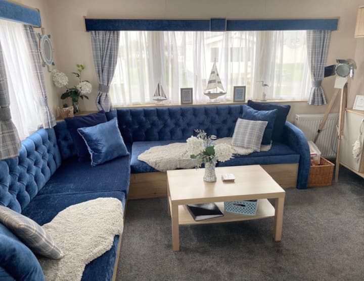 Luxury Hot Tub Holiday Home - Woodhall Spa