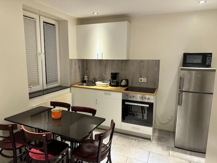 Modern Apartment Near Hbf - Düsseldorf