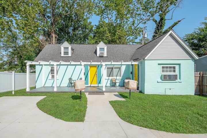 Children's Dream House - Sleeps 11 - Hampton, VA