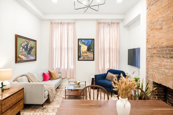 Walk To All | Washington Park | Free Streetcar - Covington, KY