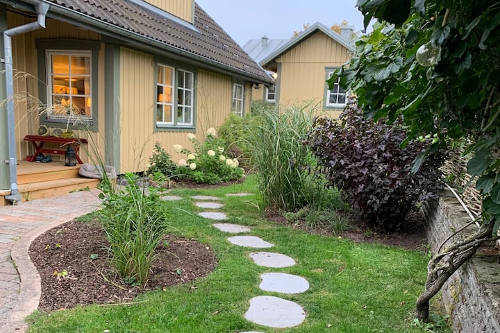 Mysig Stuga I Träslövsläge - Varberg