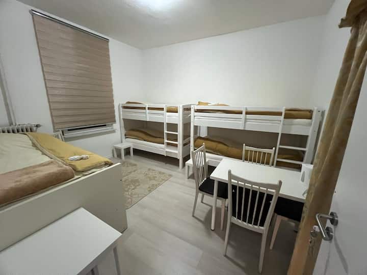 Geräumiges 5-bett-zimmer - Kempen