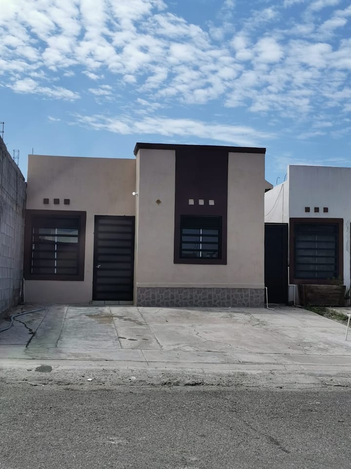 Agradable Casa 2 Recam 1 Baño - Heroica Guaymas