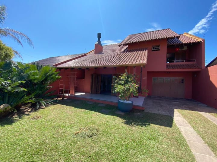 Casa Com Piscina E Churrasqueira - Tramandaí