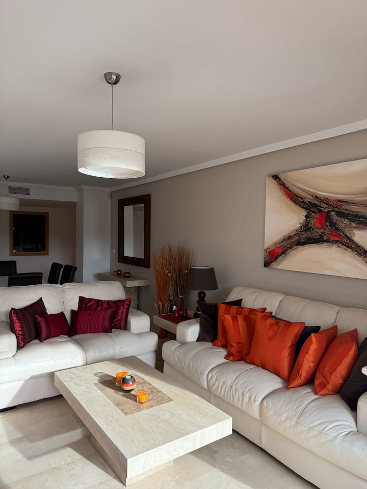 Marbella | Apartamento De Lujo - San Pedro, España