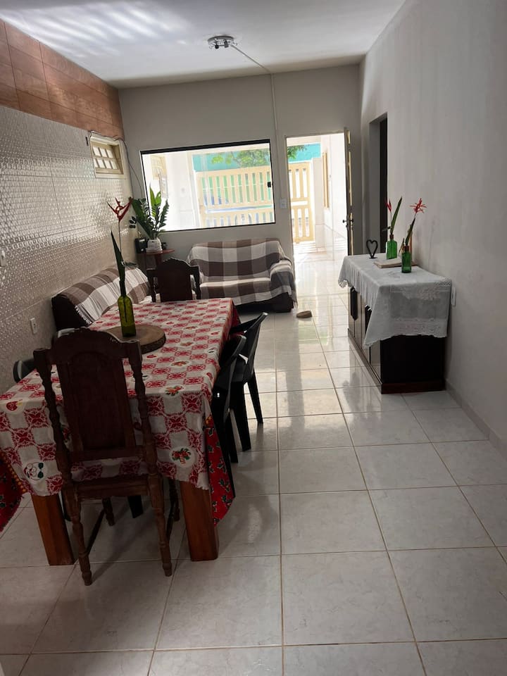 Casa  Com Dois Quartos Grandes - São Mateus