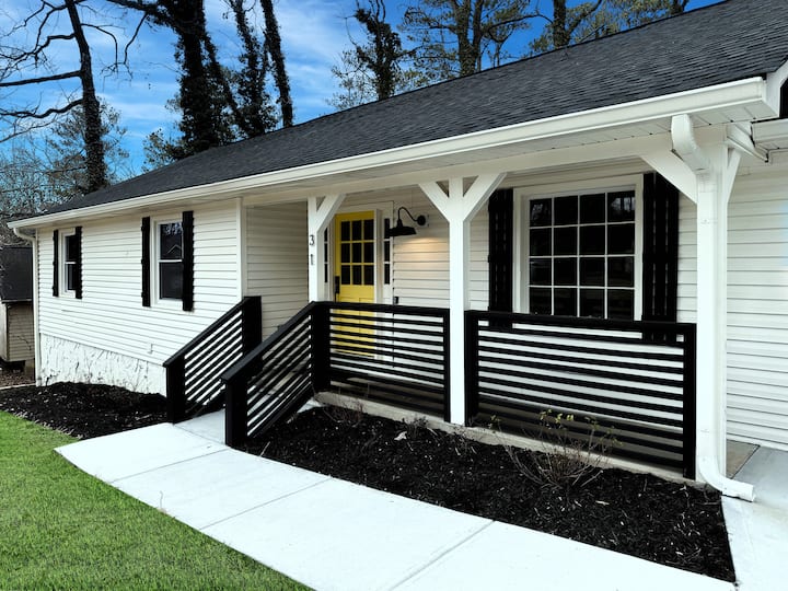 Modern Renovated Ranch W/ Style - Snellville, GA